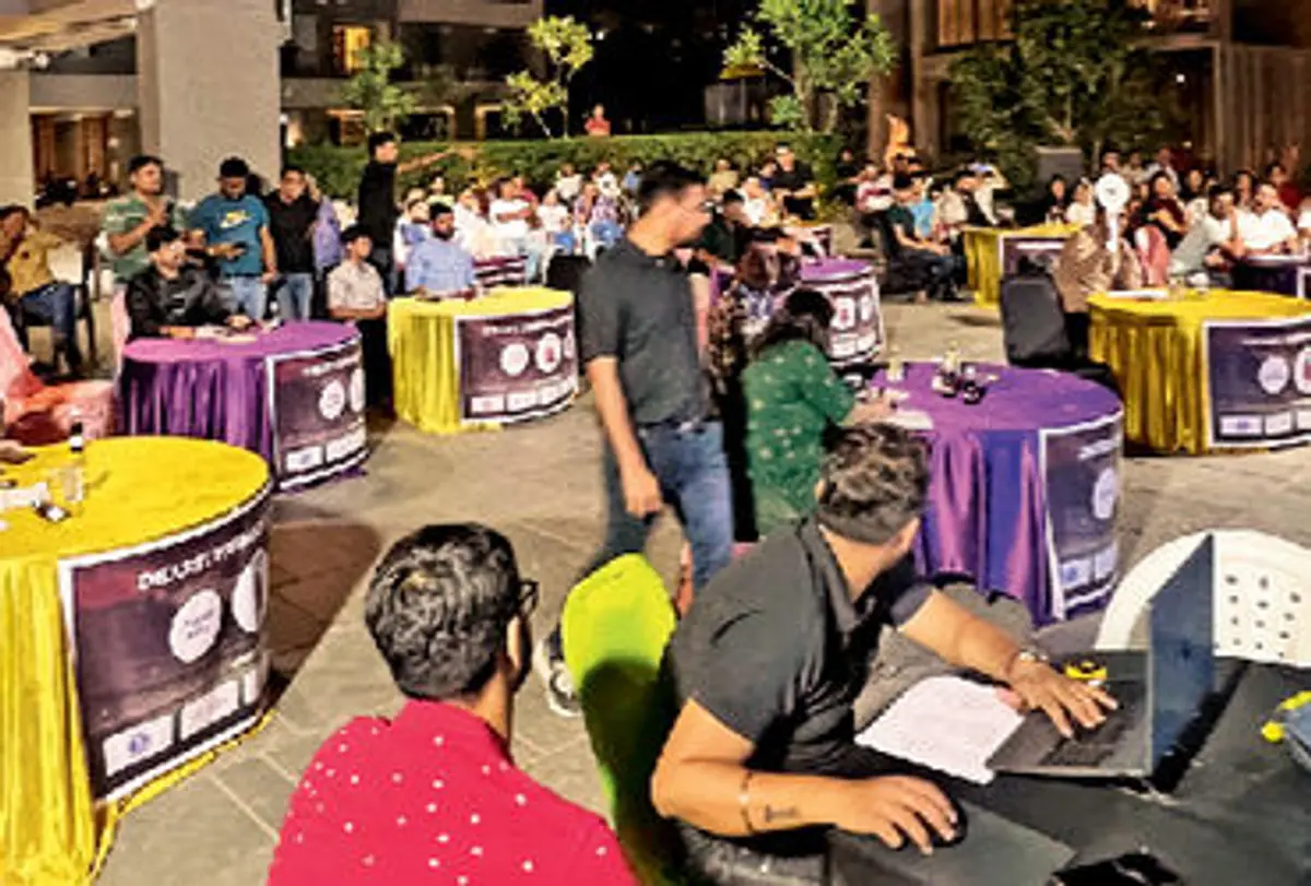 Gujarat Samachar Magazines